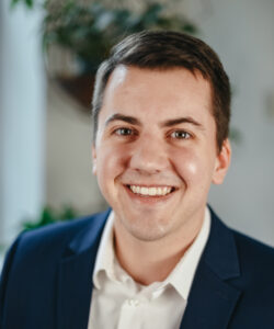 Financial Advisors Here For The Long Haul | Legacy